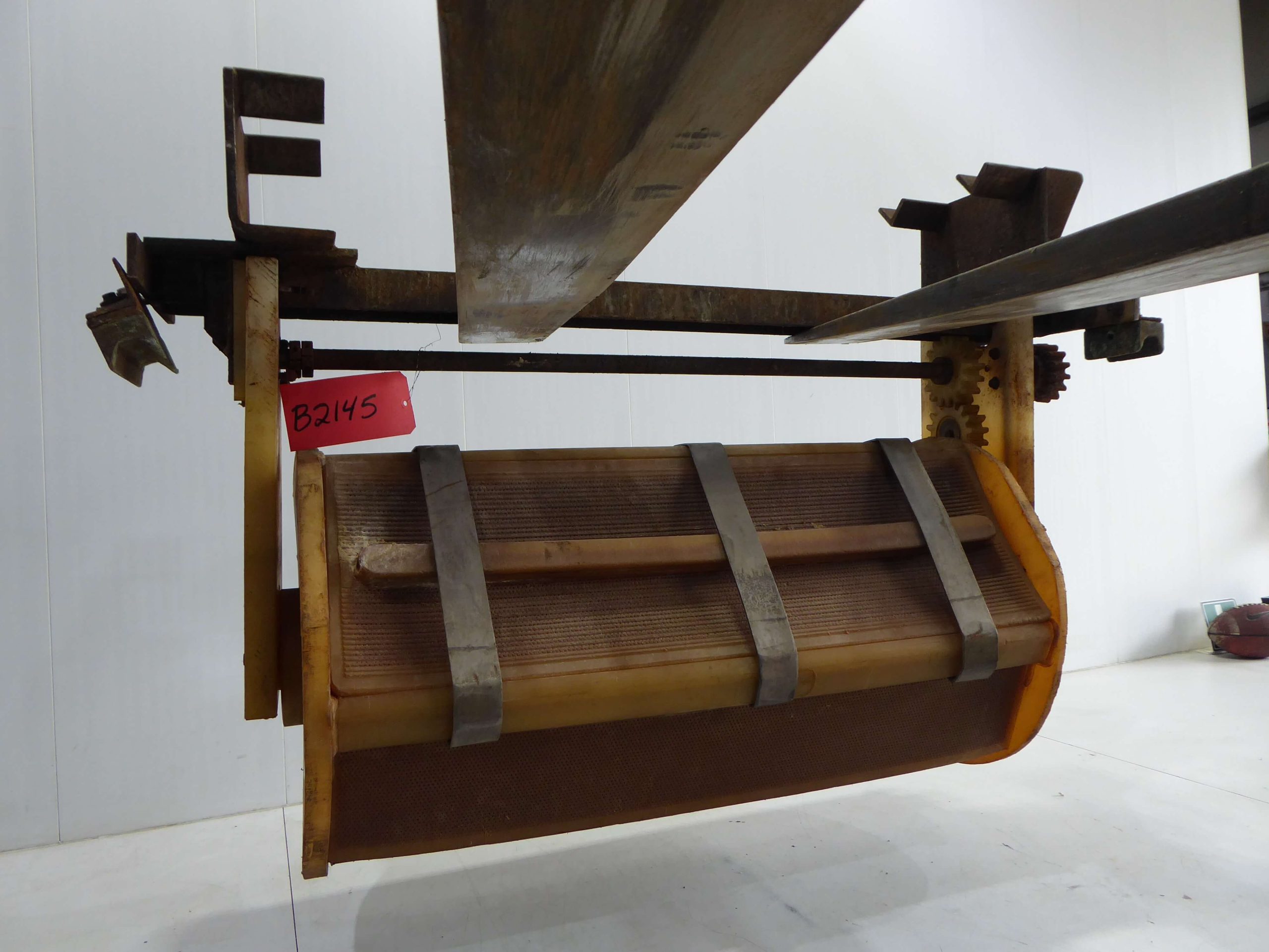 Singleton Poly-Pro Construction 18" x 36" Barrel B2145 | Ronatec