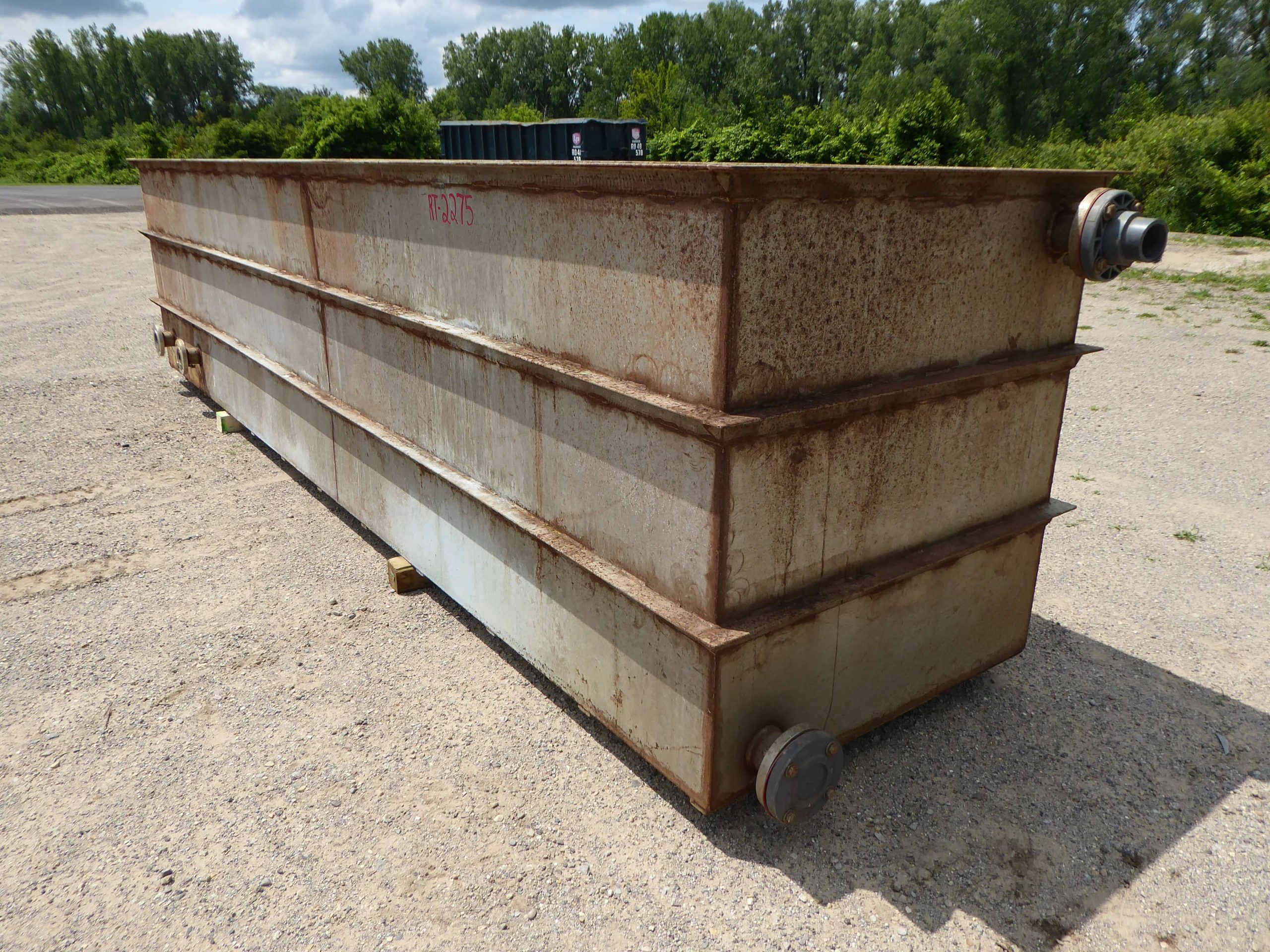 1800 Gallon 304 Stainless Steel Rectangular Tank RT2275 - Lanco ...