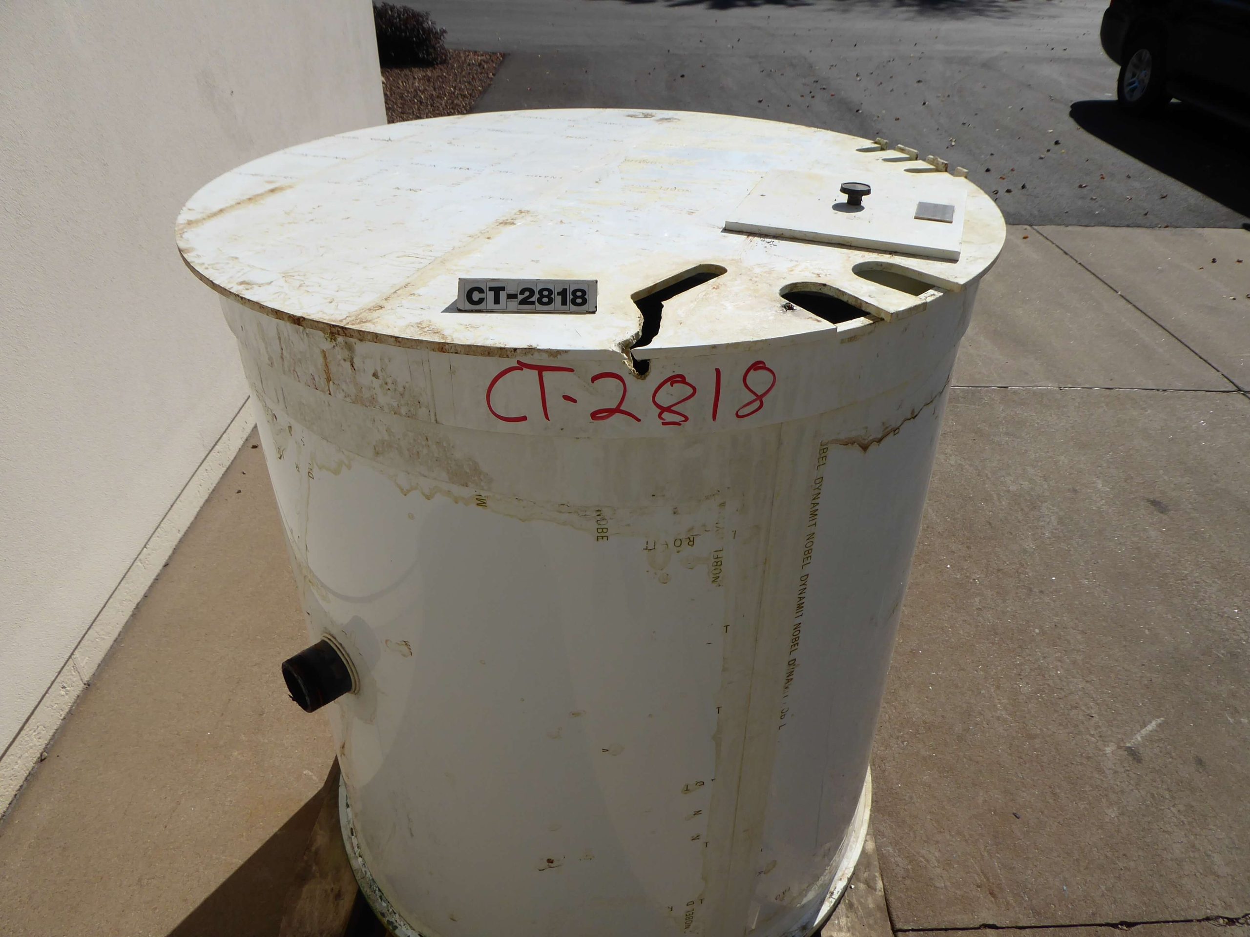 350 Gallon Poly Round Tank CT2818 - Lanco Corporation | Used Industrial ...