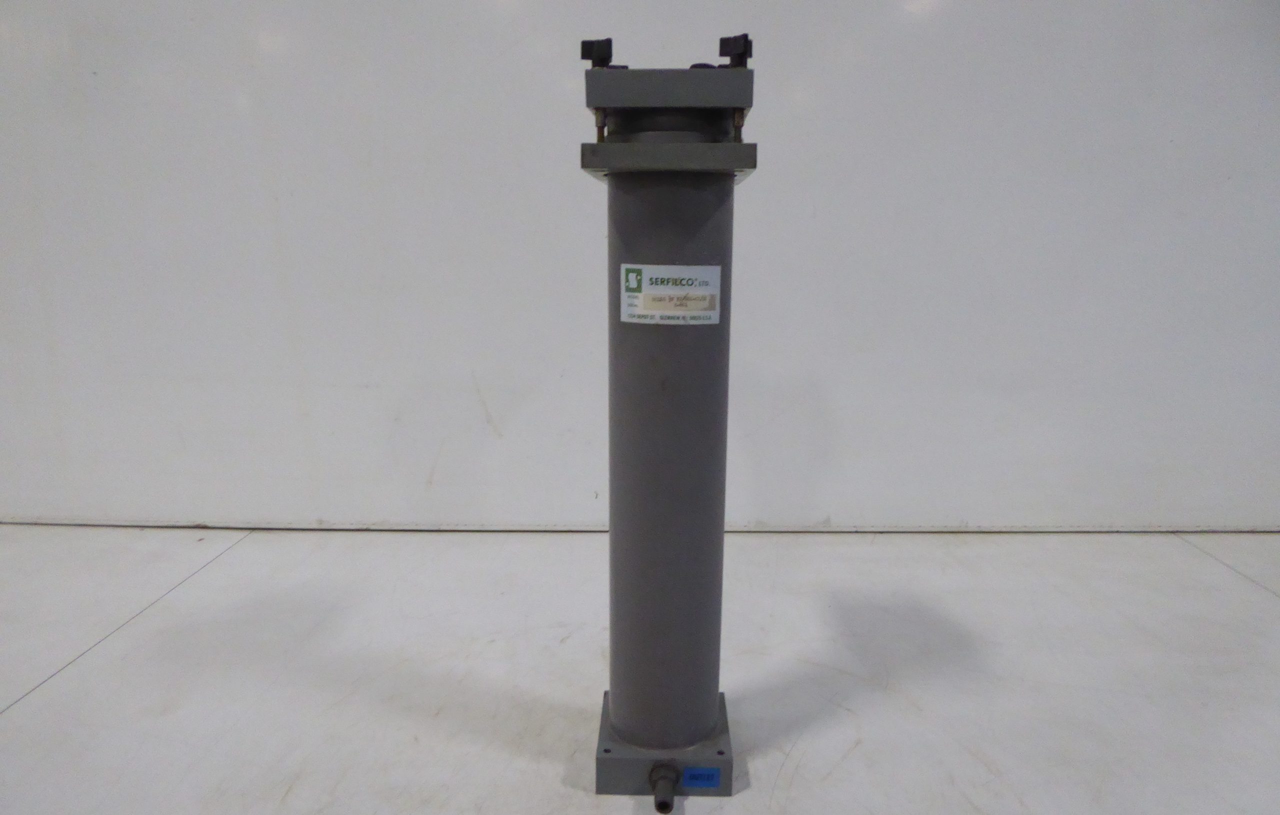 Serfilco Single Cartridge Filter F2561 | Ronatec