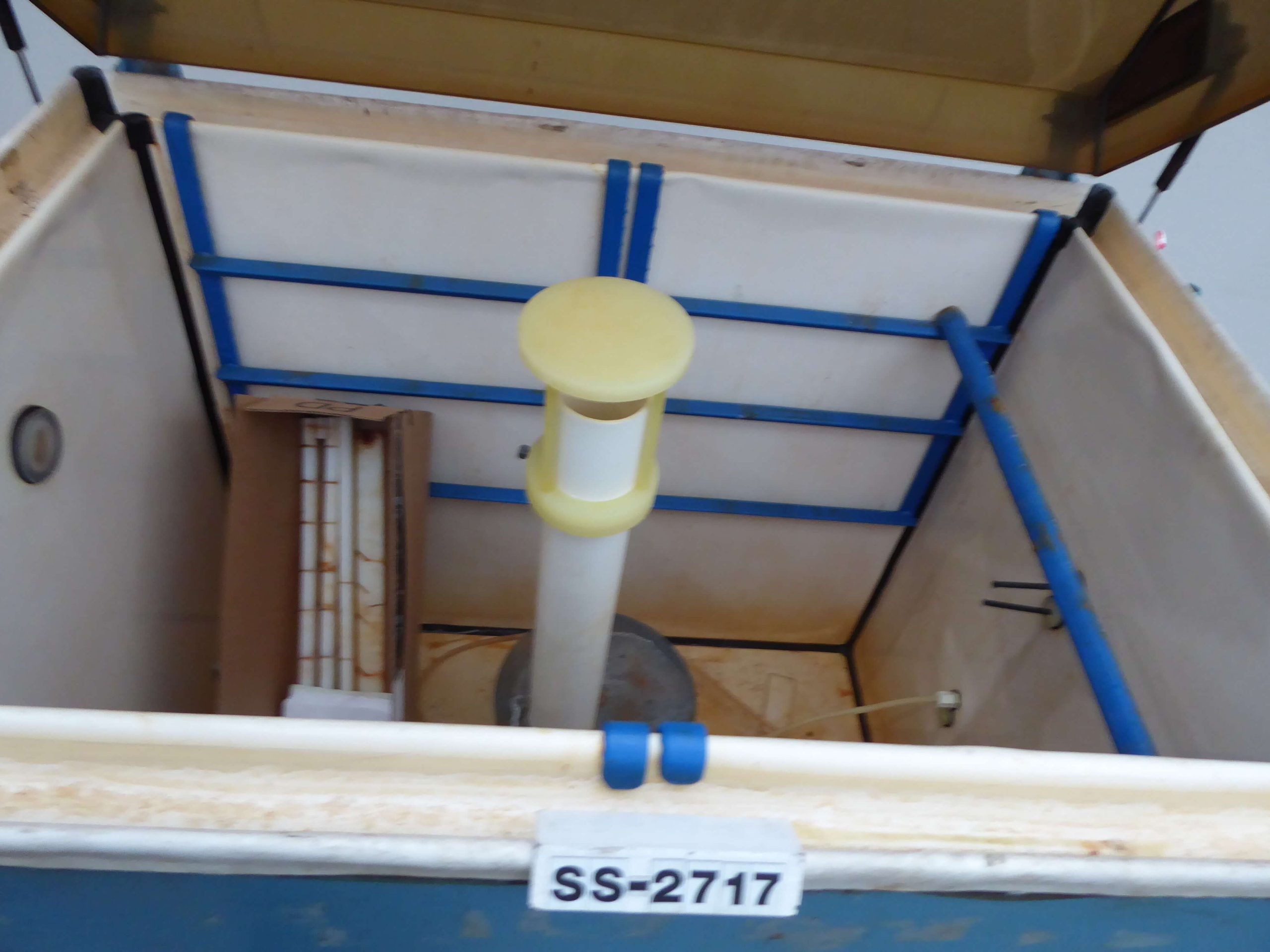 Harshaw Model 22 Salt Spray Chamber SS2717 - Lanco Corporation | Used ...