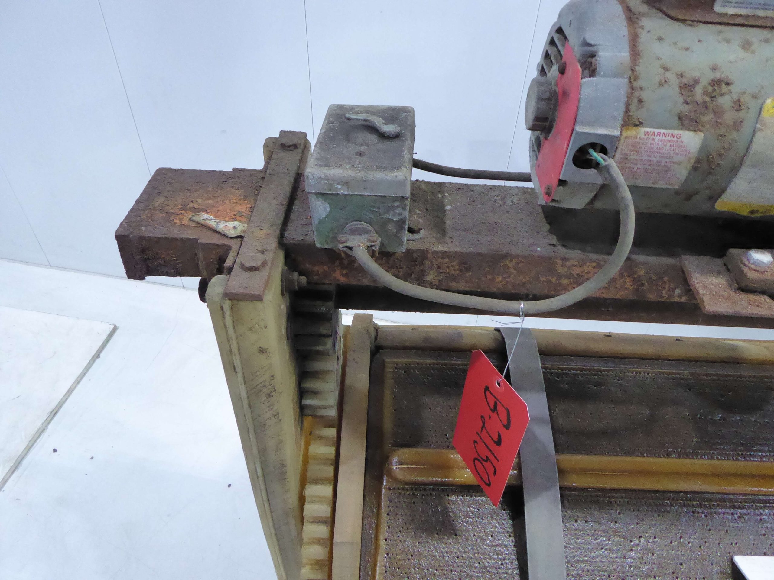 Singleton Poly 16" x 34" Barrel B2150 | Ronatec