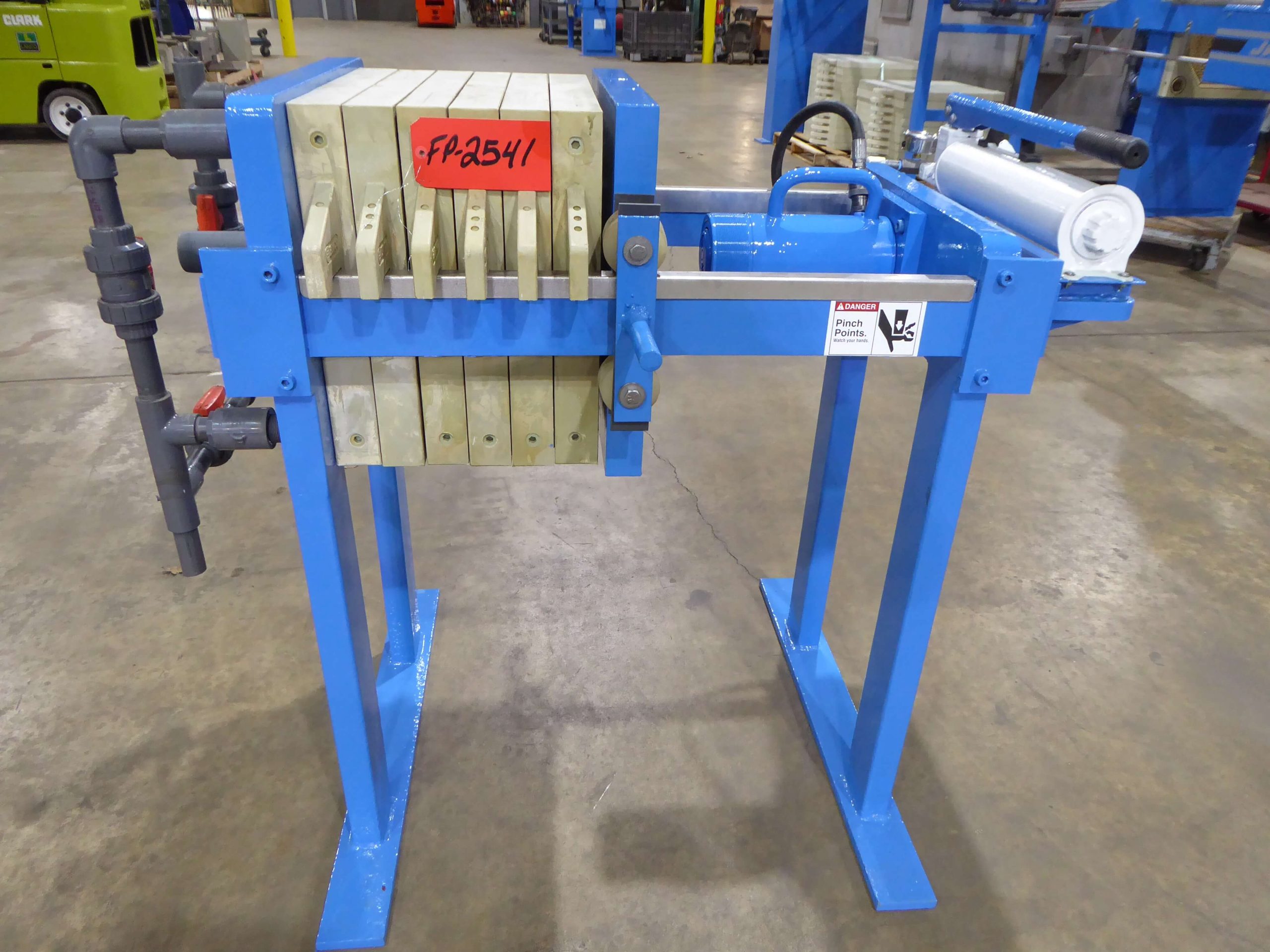 Met-Chem 1 Cu' Manual Filter Press FP2541 - Lanco Corporation | Used ... Met-Chem 1 Cu' Manual Filter Press FP2541 - Lanco Corporation | Used ...