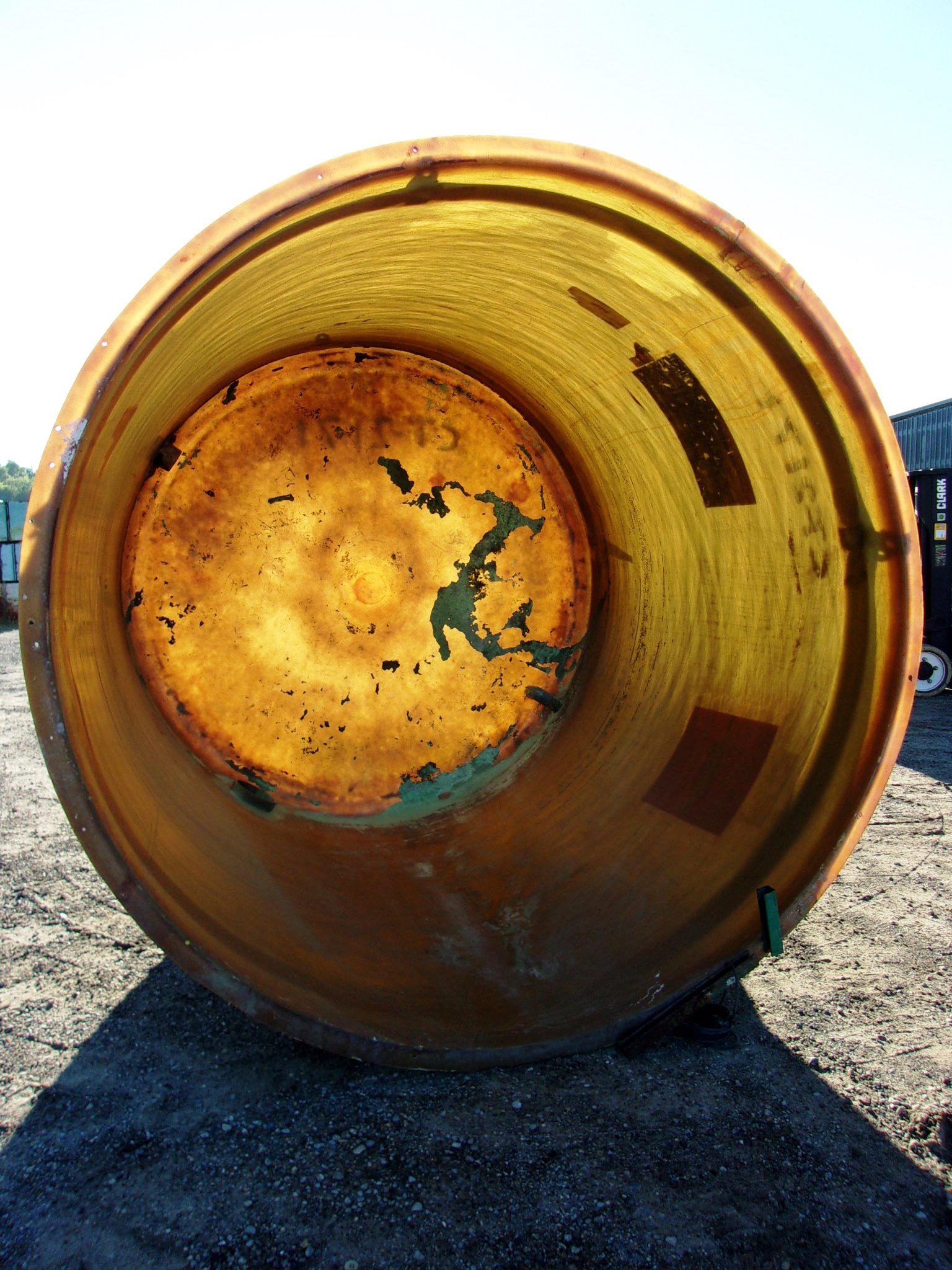 2900 Gallon Fiberglass Round Tank CT2846