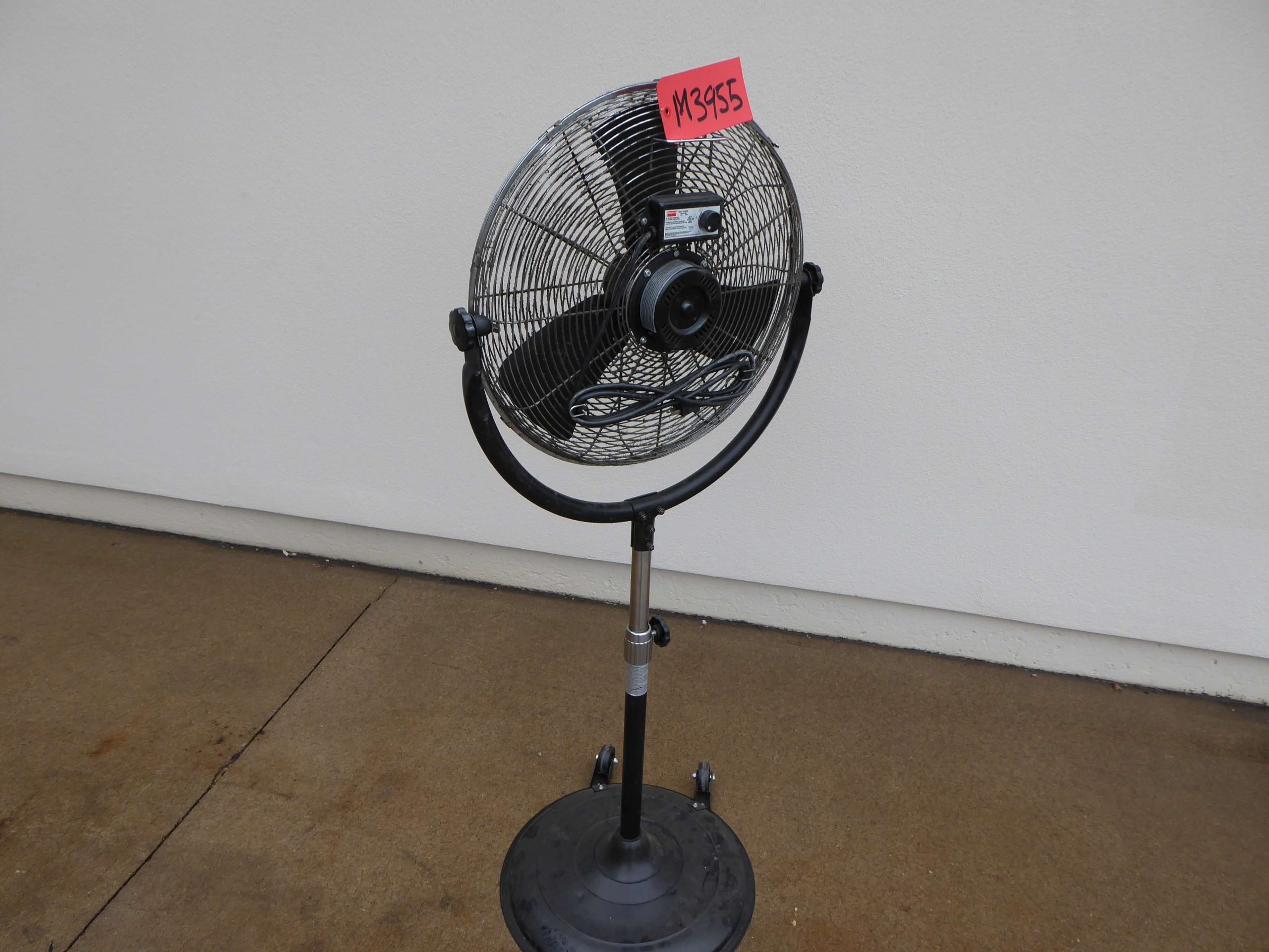 Dayton Adjustable Pedestal Fan M3955 - Lanco Corporation | Used ...
