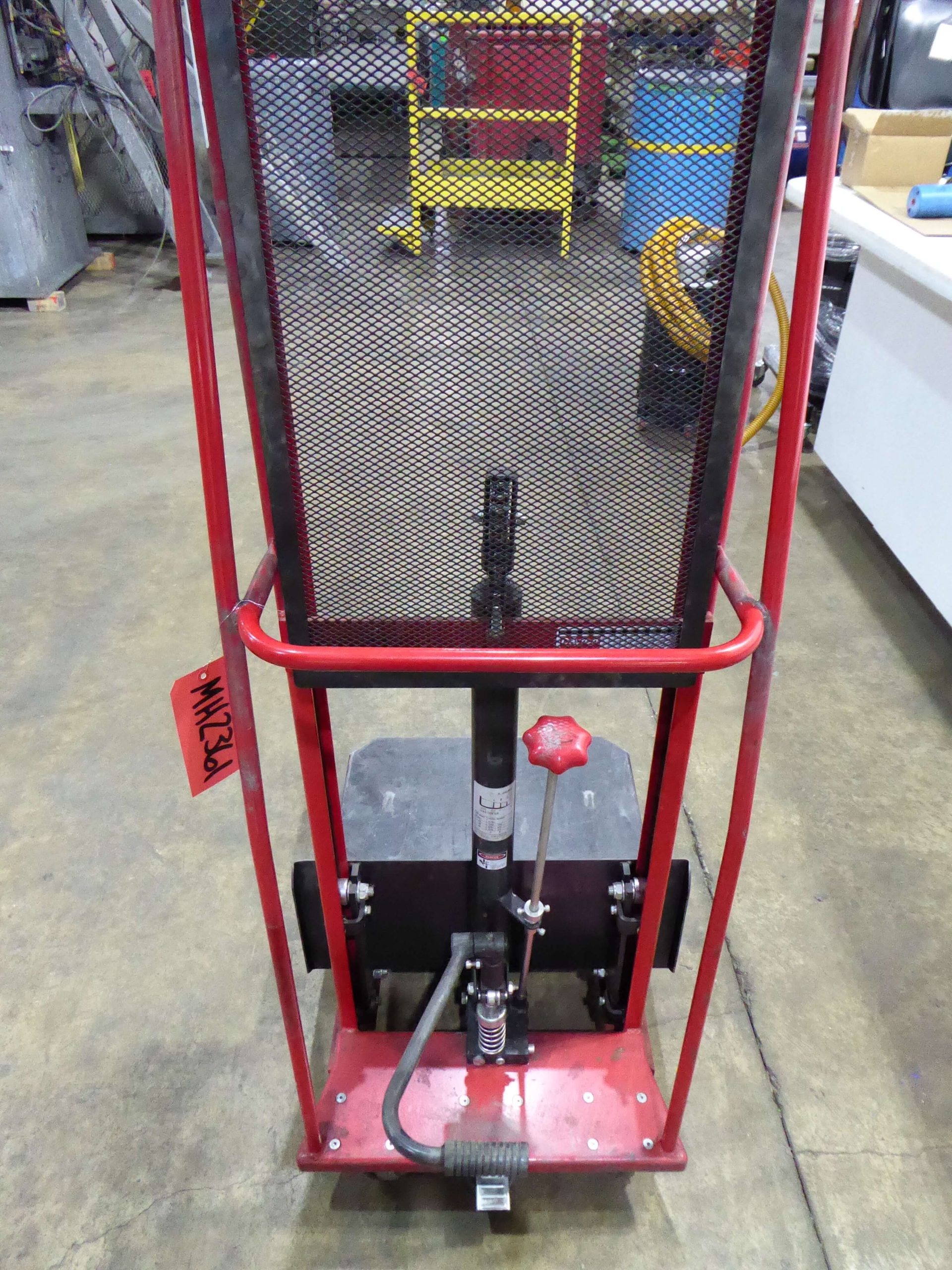 Dayton 1,000 lb. Capacity Model 2MPT2 Hydraulic Platform Lifter MH2361 ...