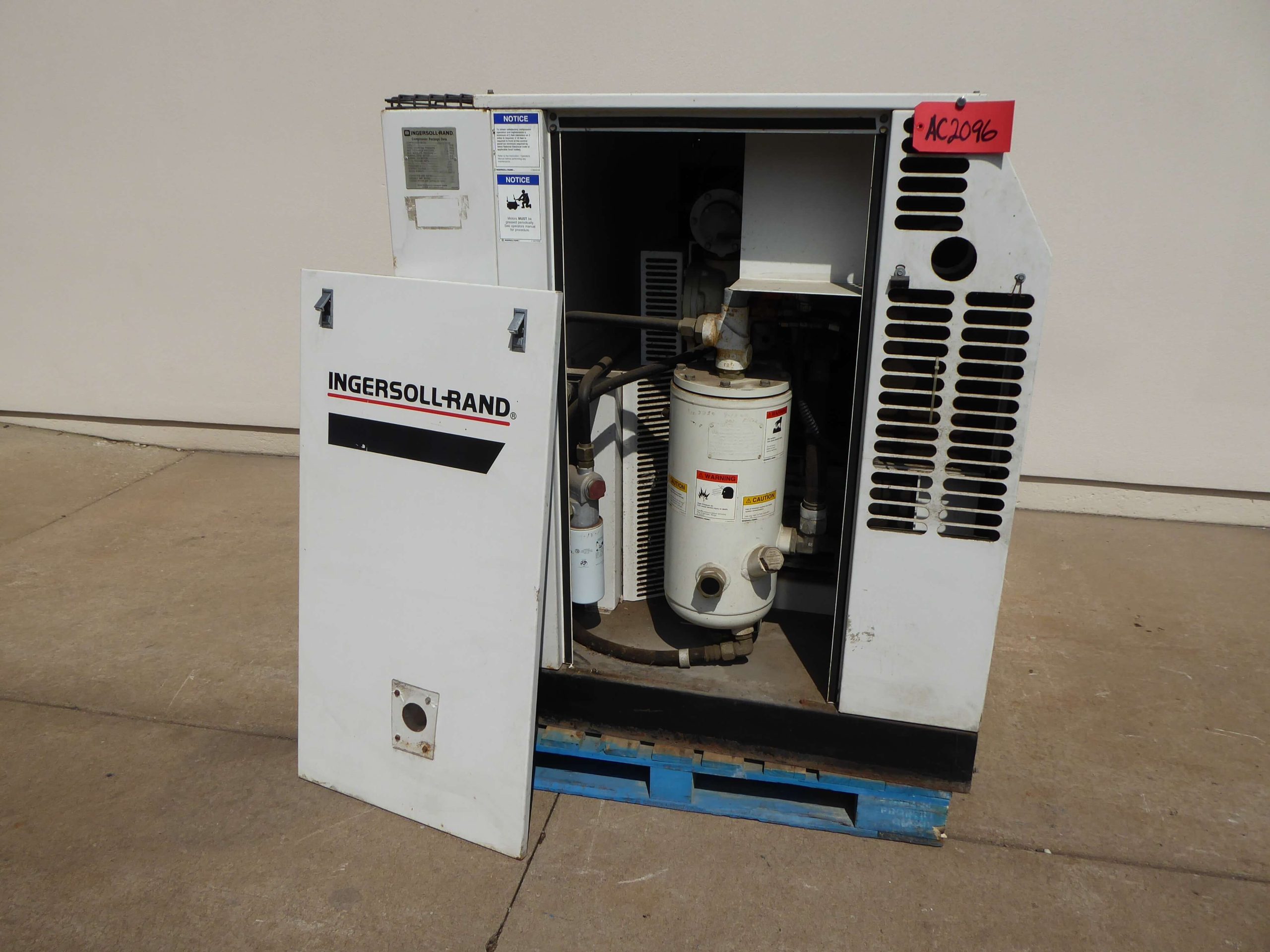 Ingersoll Rand 40 HP Rotary Screw Compressor AC2096