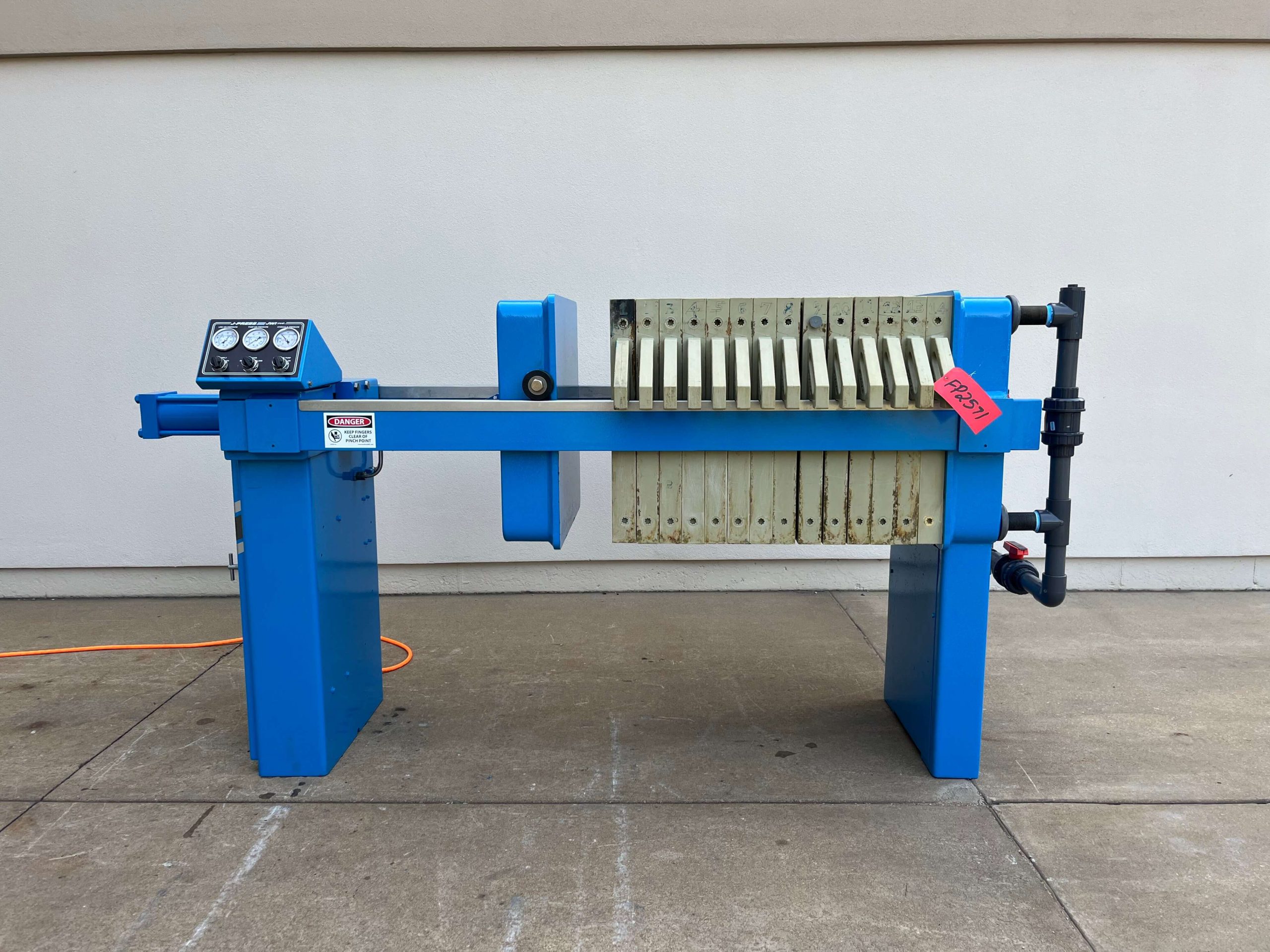 JWI 5 Cu' Air/Hydraulic Filter Press FP2571