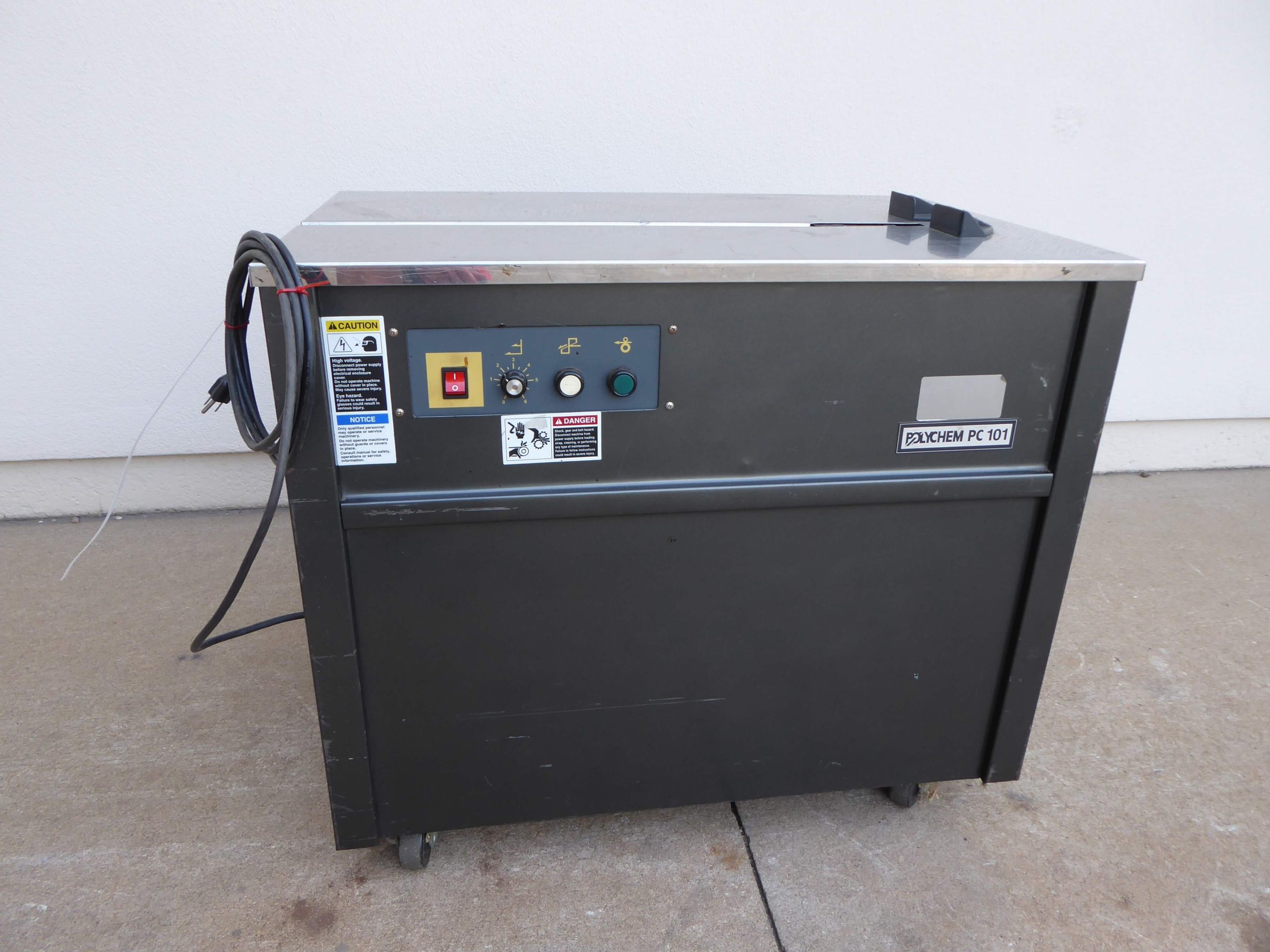 Joinpack Model ES-101 Semi-Automatic Box Bander M4000