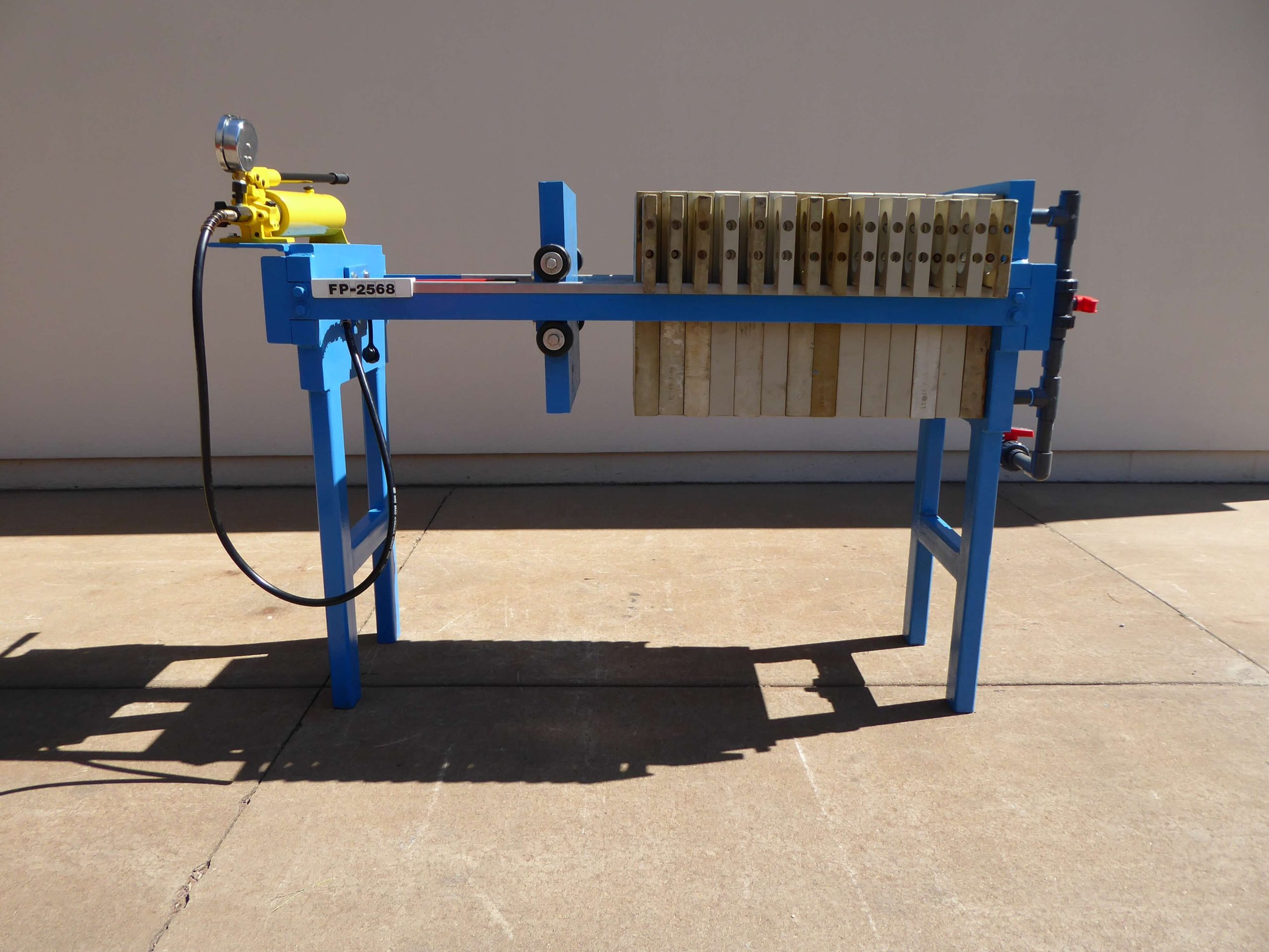 Lanco 2 Cu' Manual Filter Press FP2568