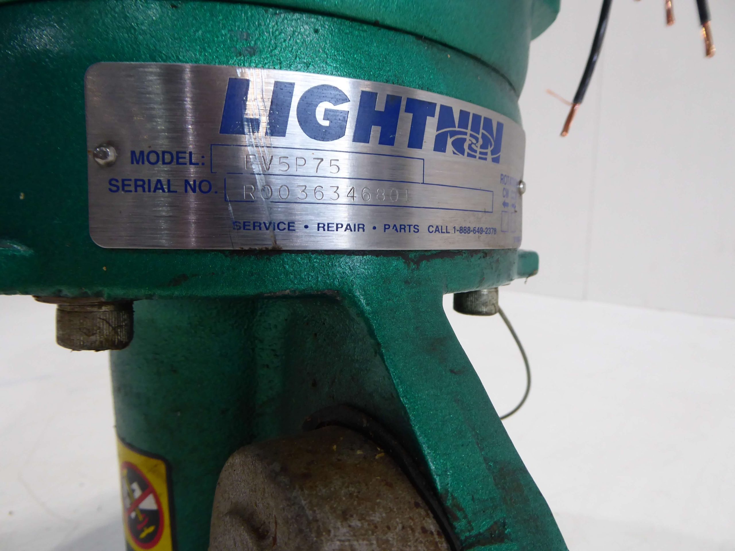 Lightnin .75 HP Mixer MX2782