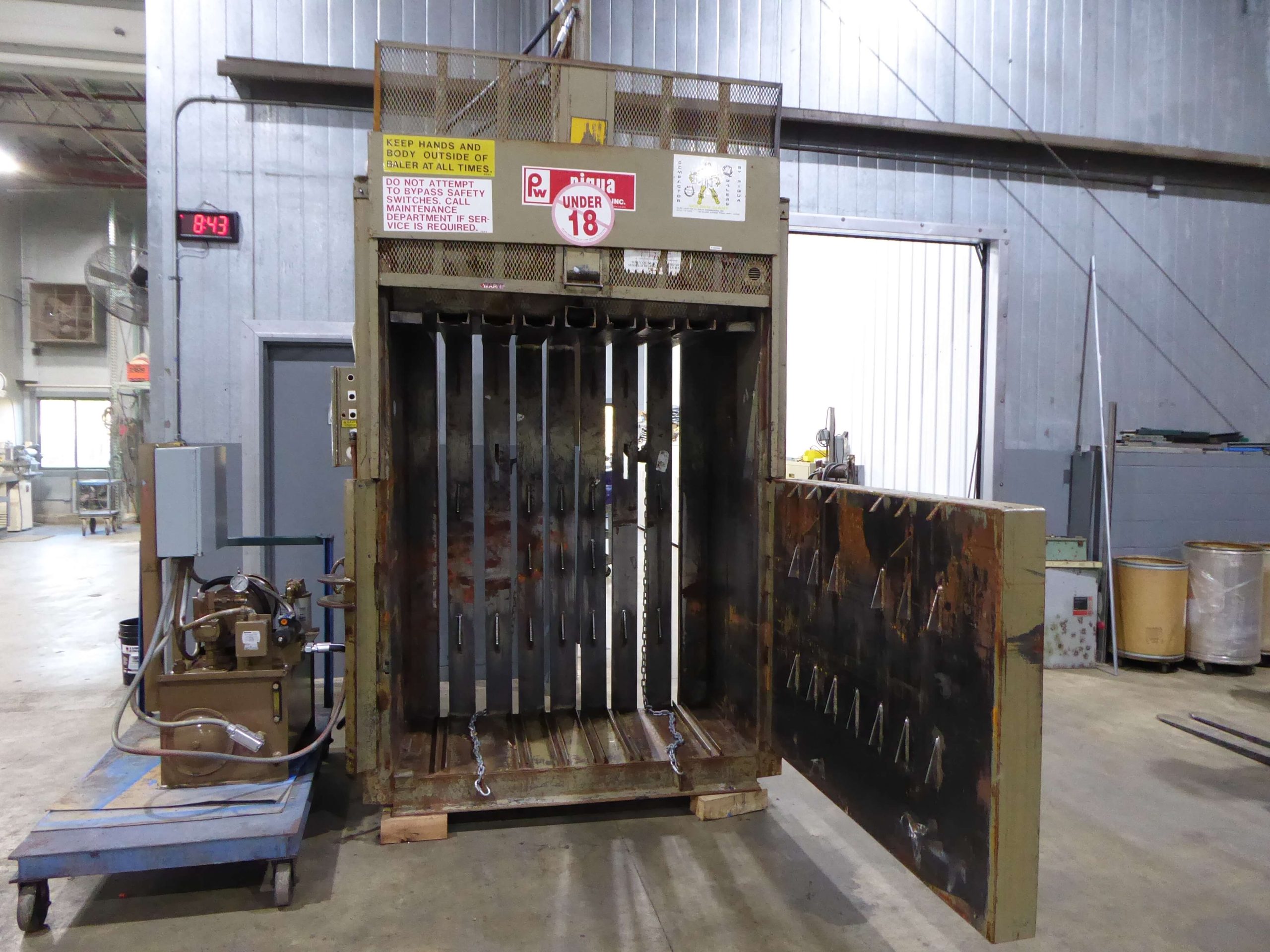 Piqua Golden Giant Baler MH2388 - Lanco Corporation | Used Industrial ...