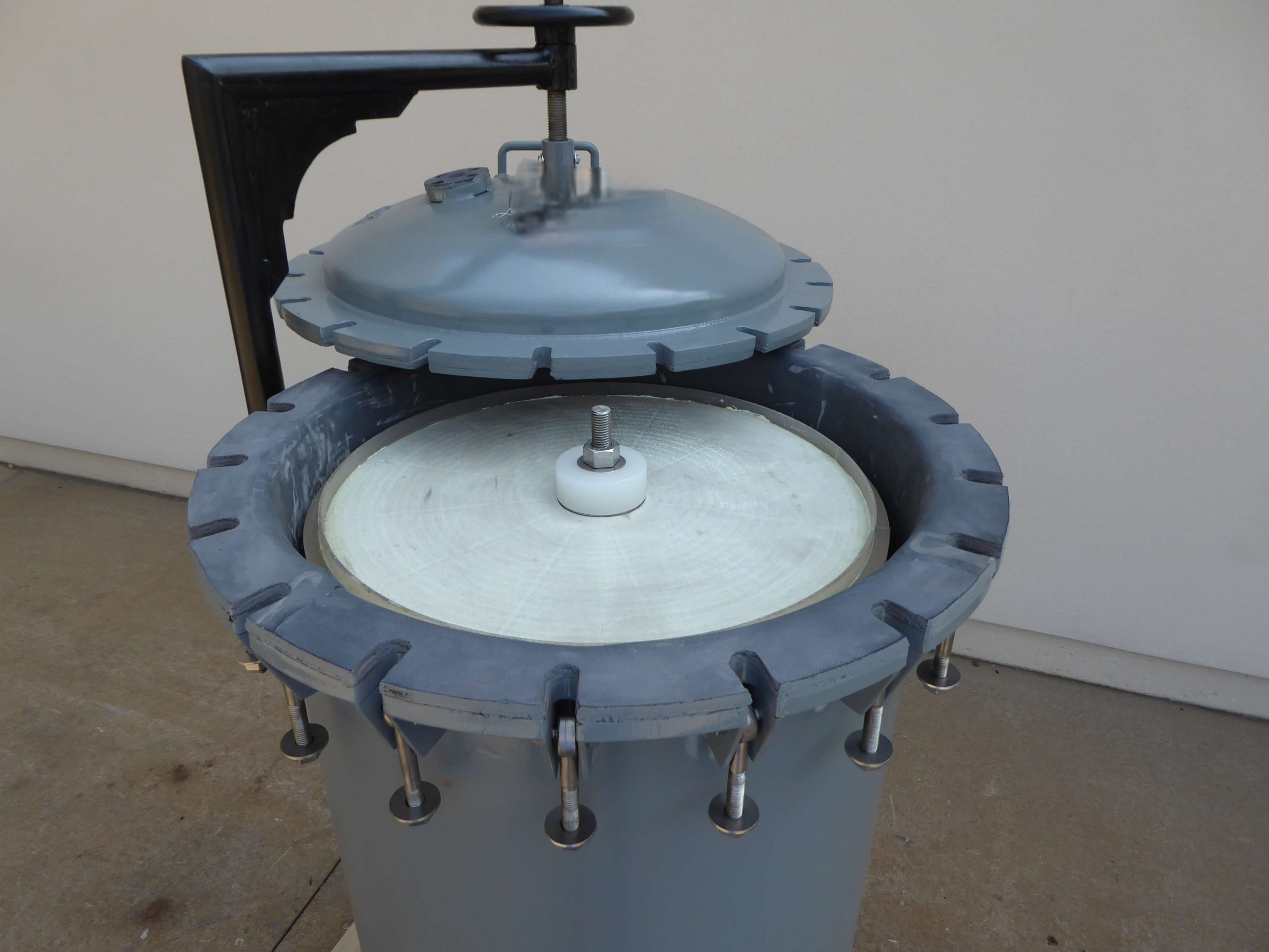 Slim Line 6500 GPH Horizontal Disc Filter F2632 - Lanco Corporation ...