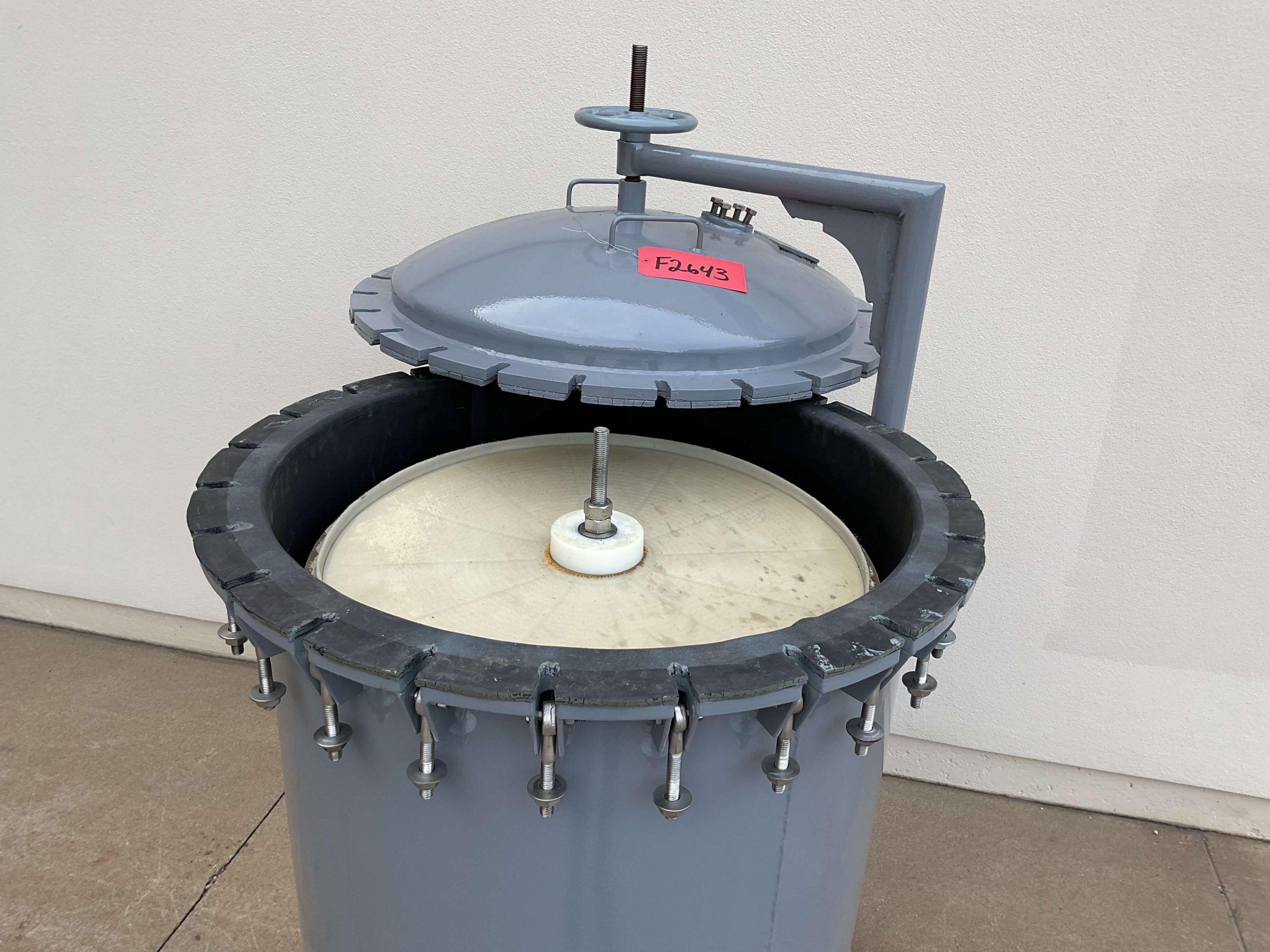 Slim Line 10000 GPH Horizontal Disc Chamber F2643 - Lanco Corporation ...