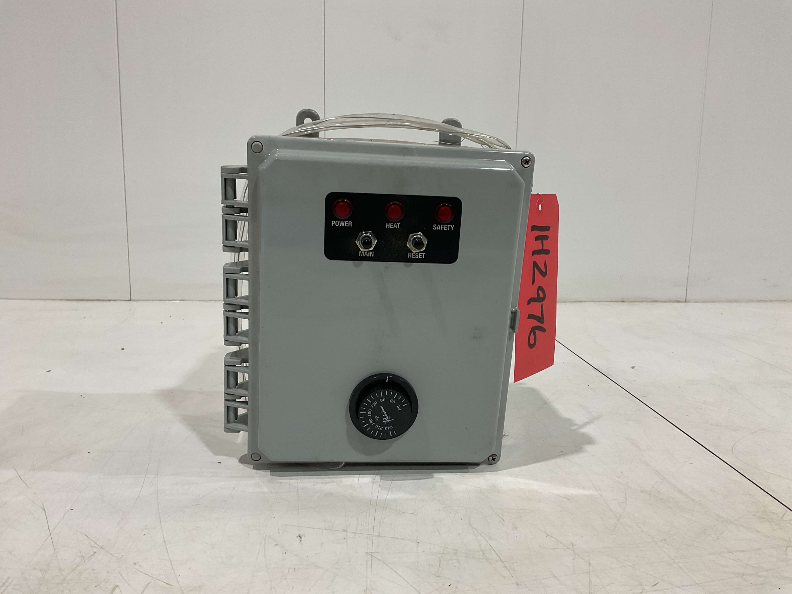 Glo-Quartz Temperature Controller IH2976