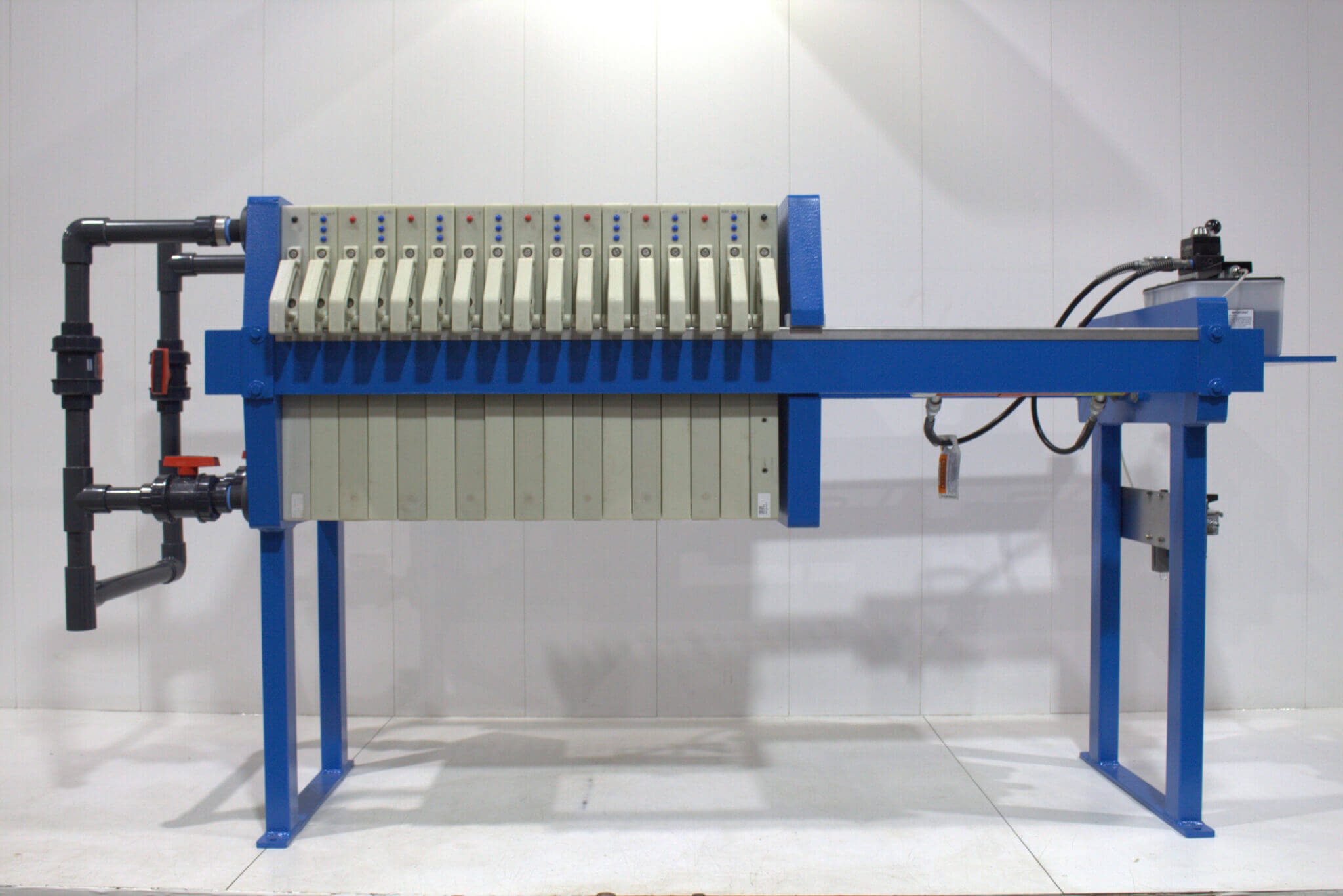 Crizaf 110 lb Capacity 18' x 35" Belt Conveyor MH2397C - Lanco Corporation | Used Industrial ...