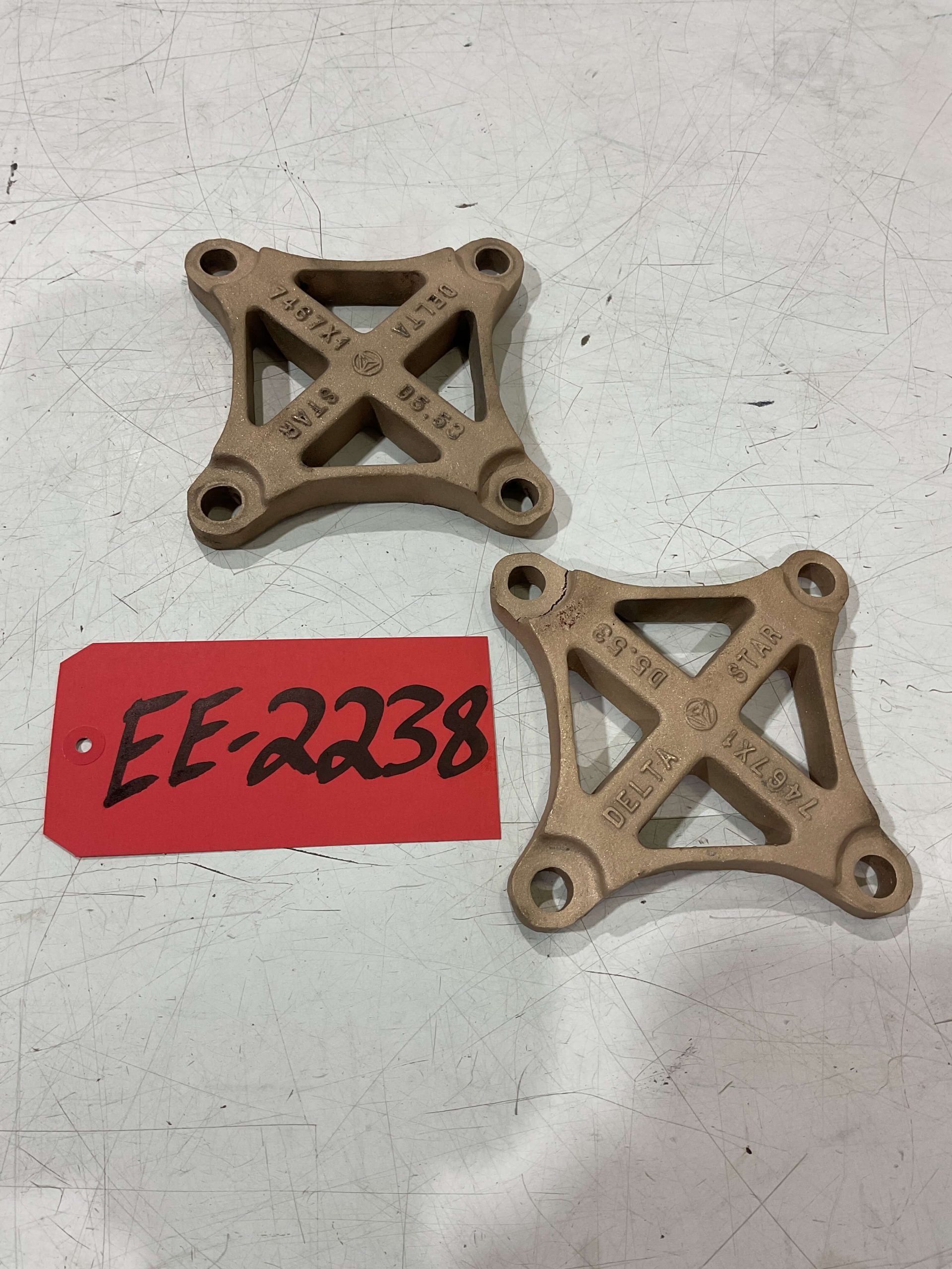 Delta Star Model 7467X1 4" Buss Bar Clamp (1 Pair) EE2238 - Lanco ...