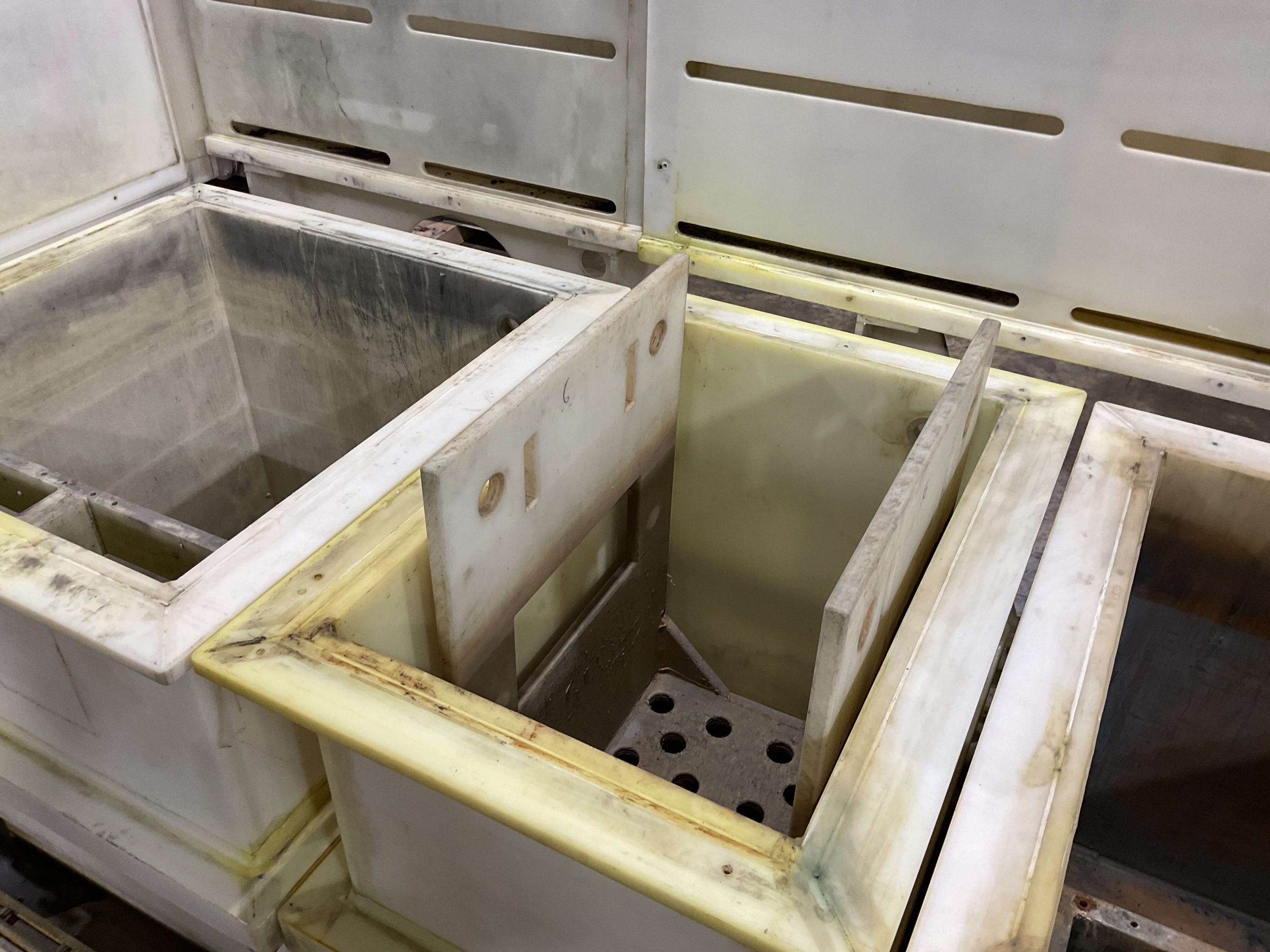 8 Station Manual Dip Line PL2209