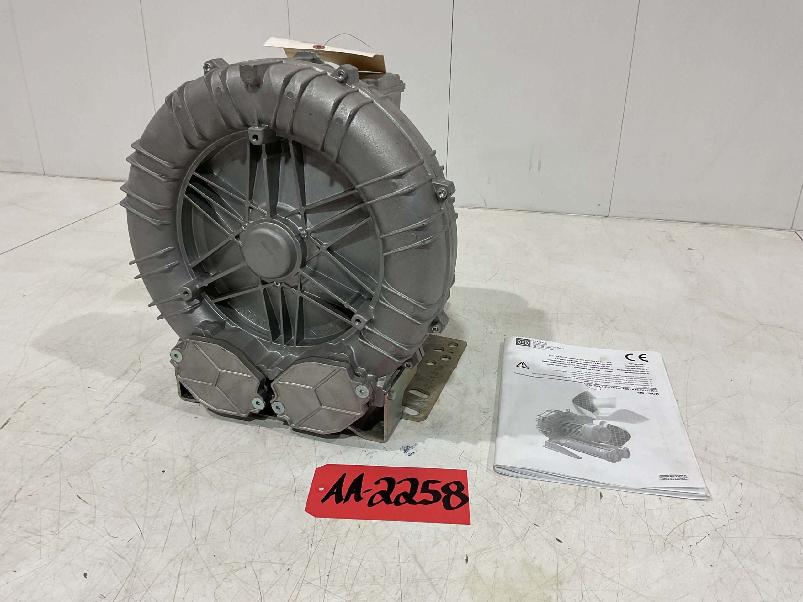 FPZ 5.5 HP Aluminum Agitation Blower AA2258 - Lanco Corporation | Used ...