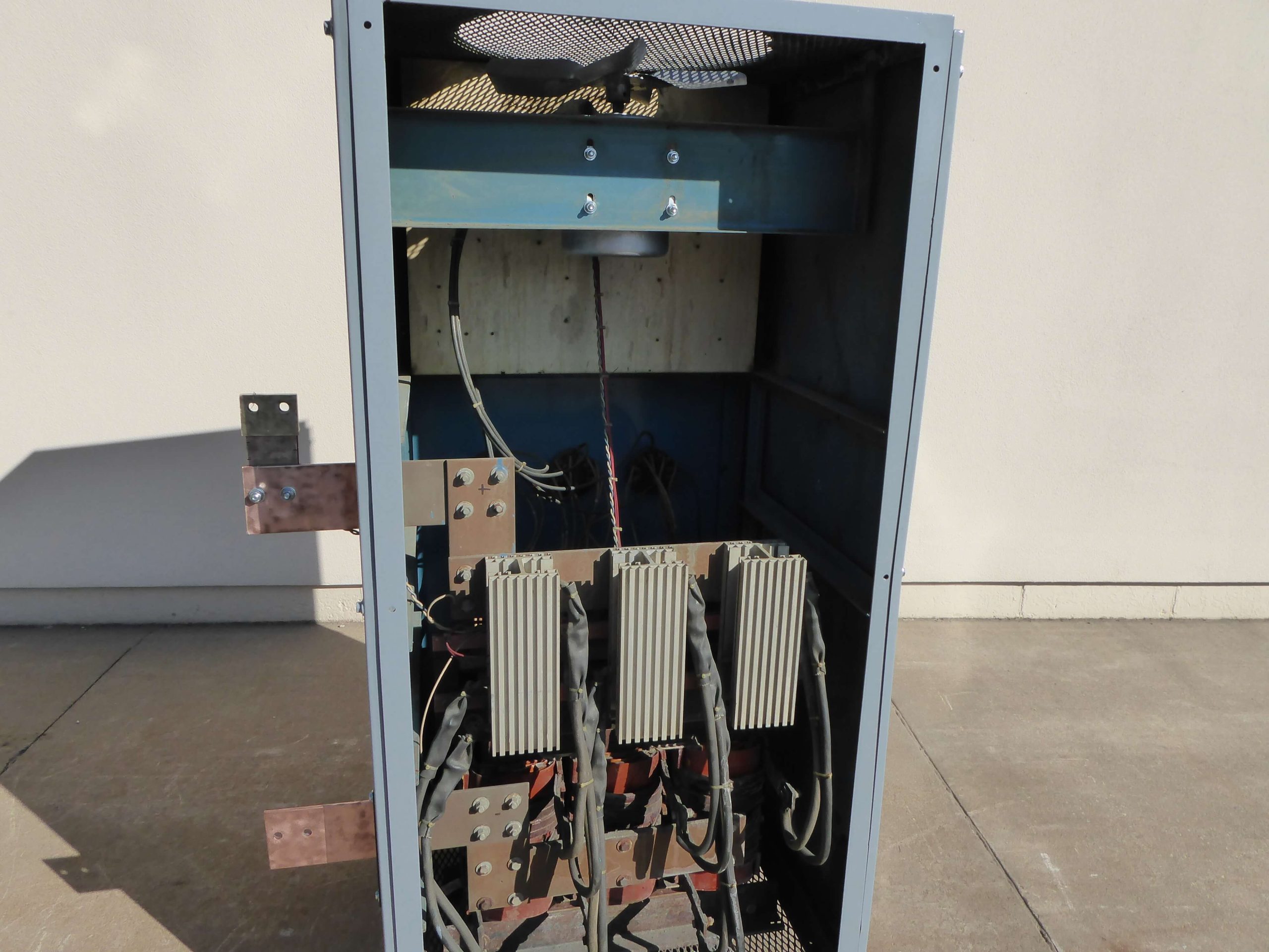 1000 Amp Dynapower 0-15 Volt Rectifier R3405