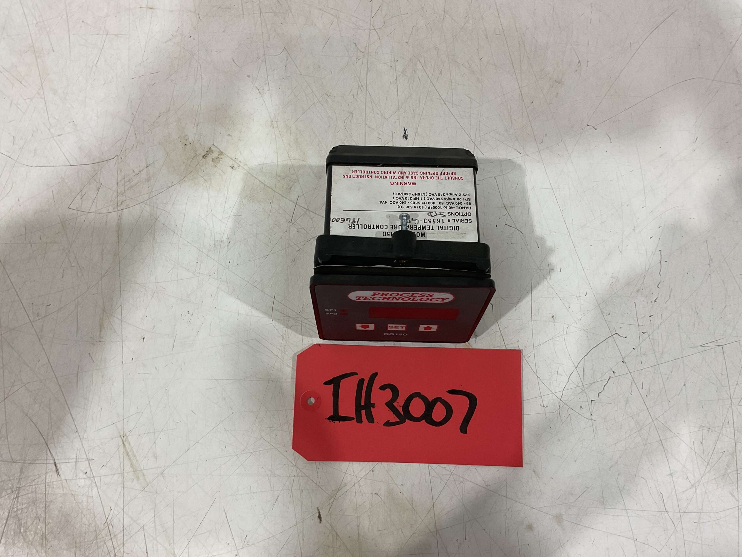 Process Technology DQ15D Temperature Controller IH3007 - Lanco ...