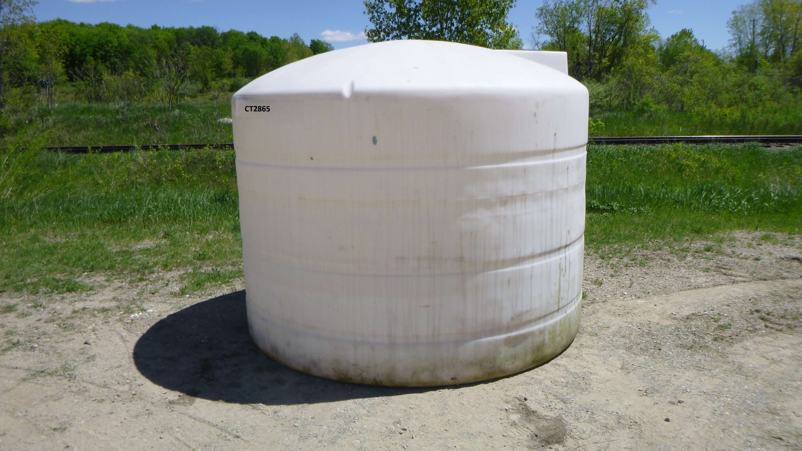 1600 Gallon Poly Round Tank CT2865 - Lanco Corporation | Used ...