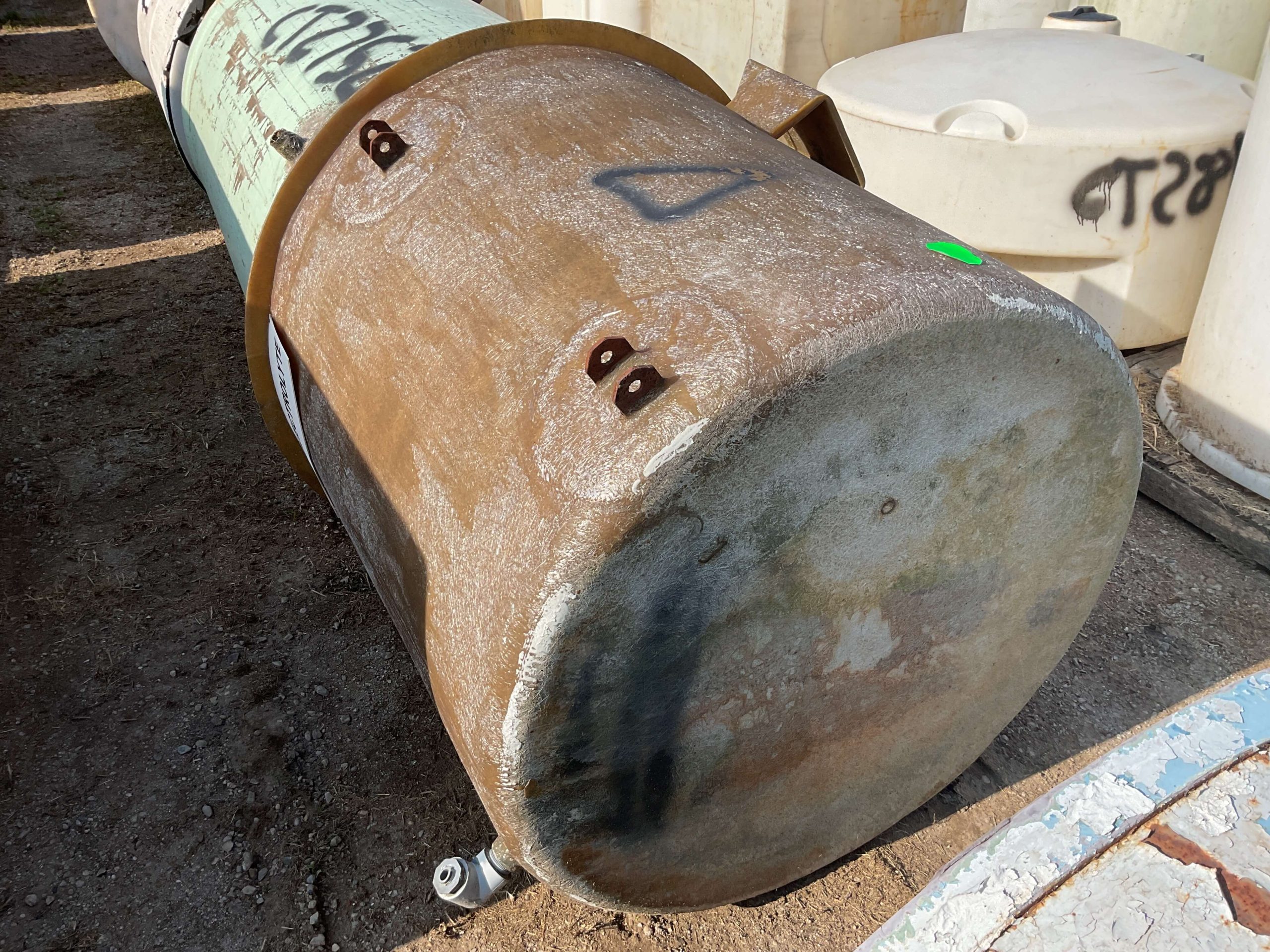 345 Gallon Fiberglass Round Tank CT2877 - Lanco Corporation | Used ...