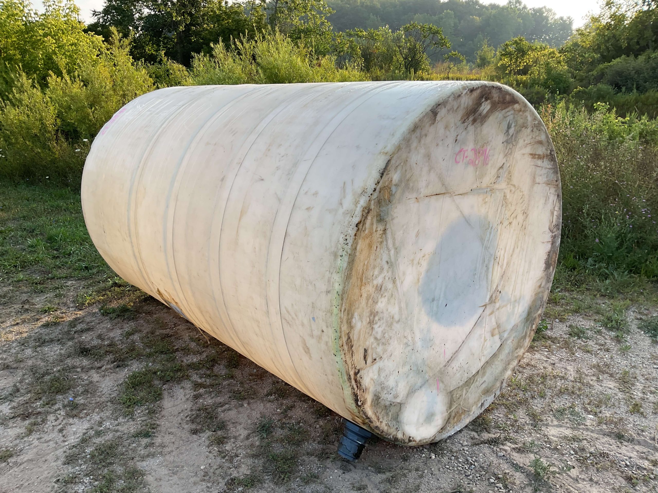 1400 Gallon Poly Round Tank CT2895 - Lanco Corporation | Used ...