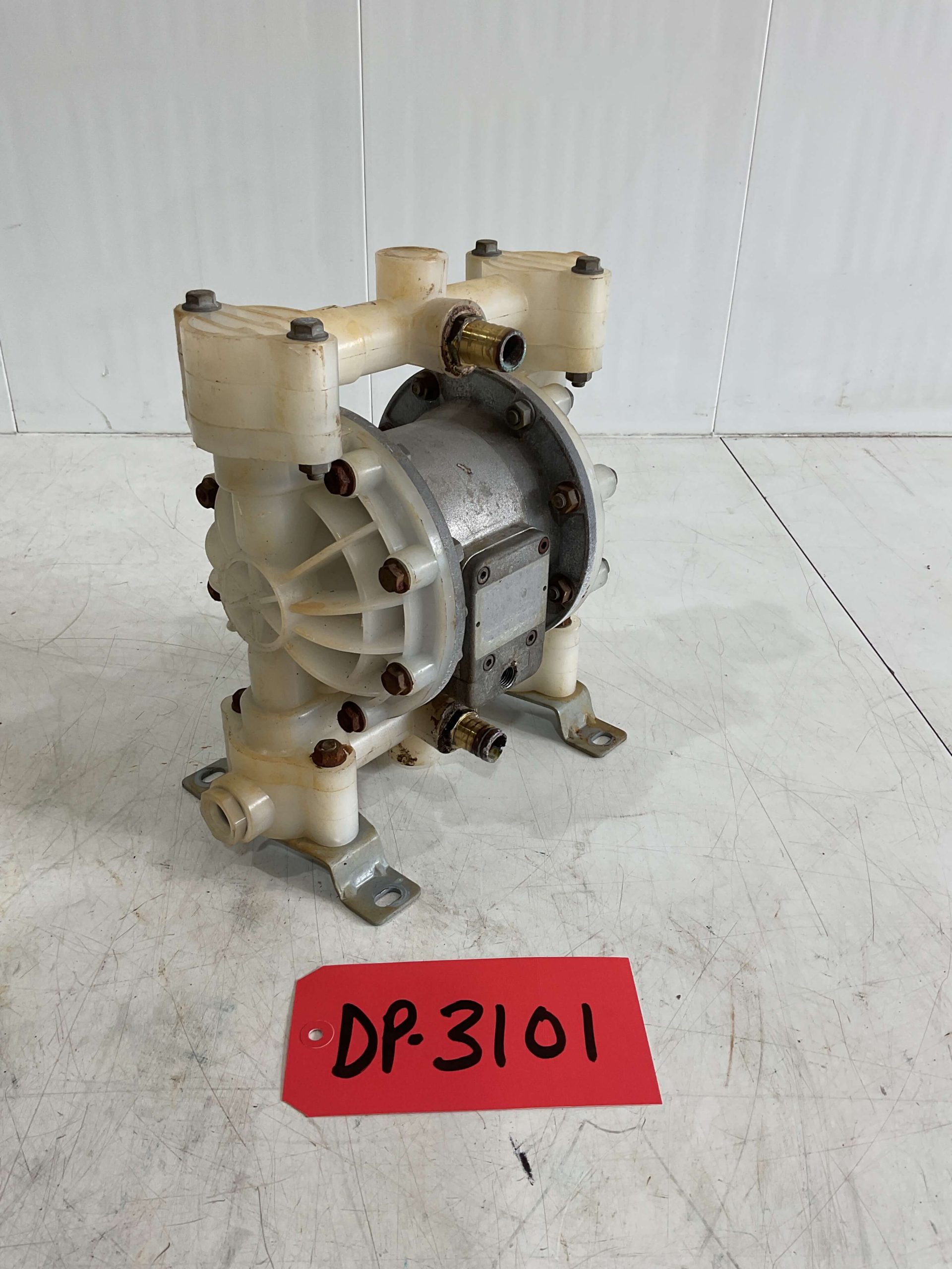 Roughneck .50" Inlet .50" Outlet Diaphragm Pump DP3101 - Lanco ...