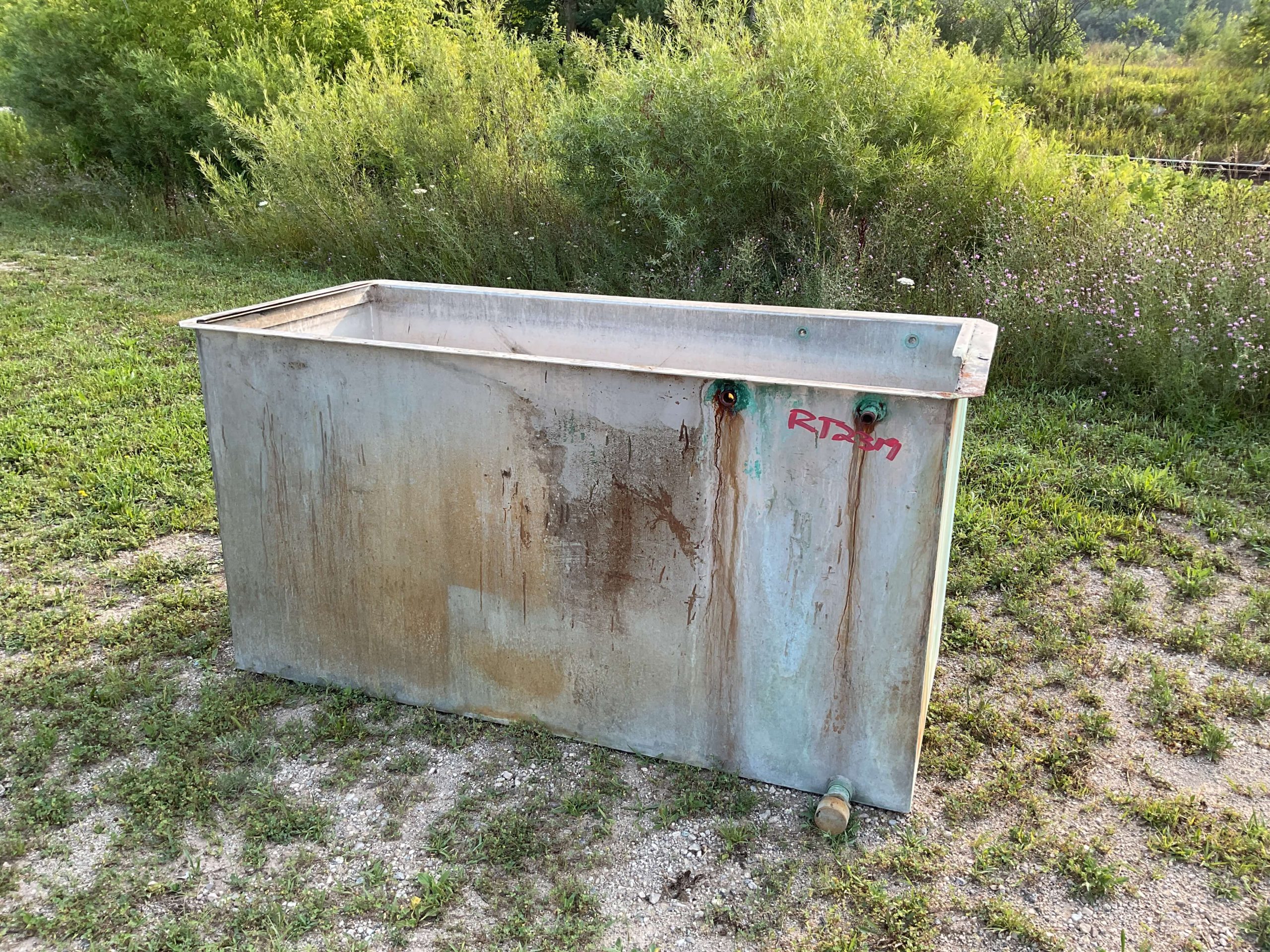 345 Gallon Stainless Steel Rectangular Tank RT2319 - Lanco Corporation ...