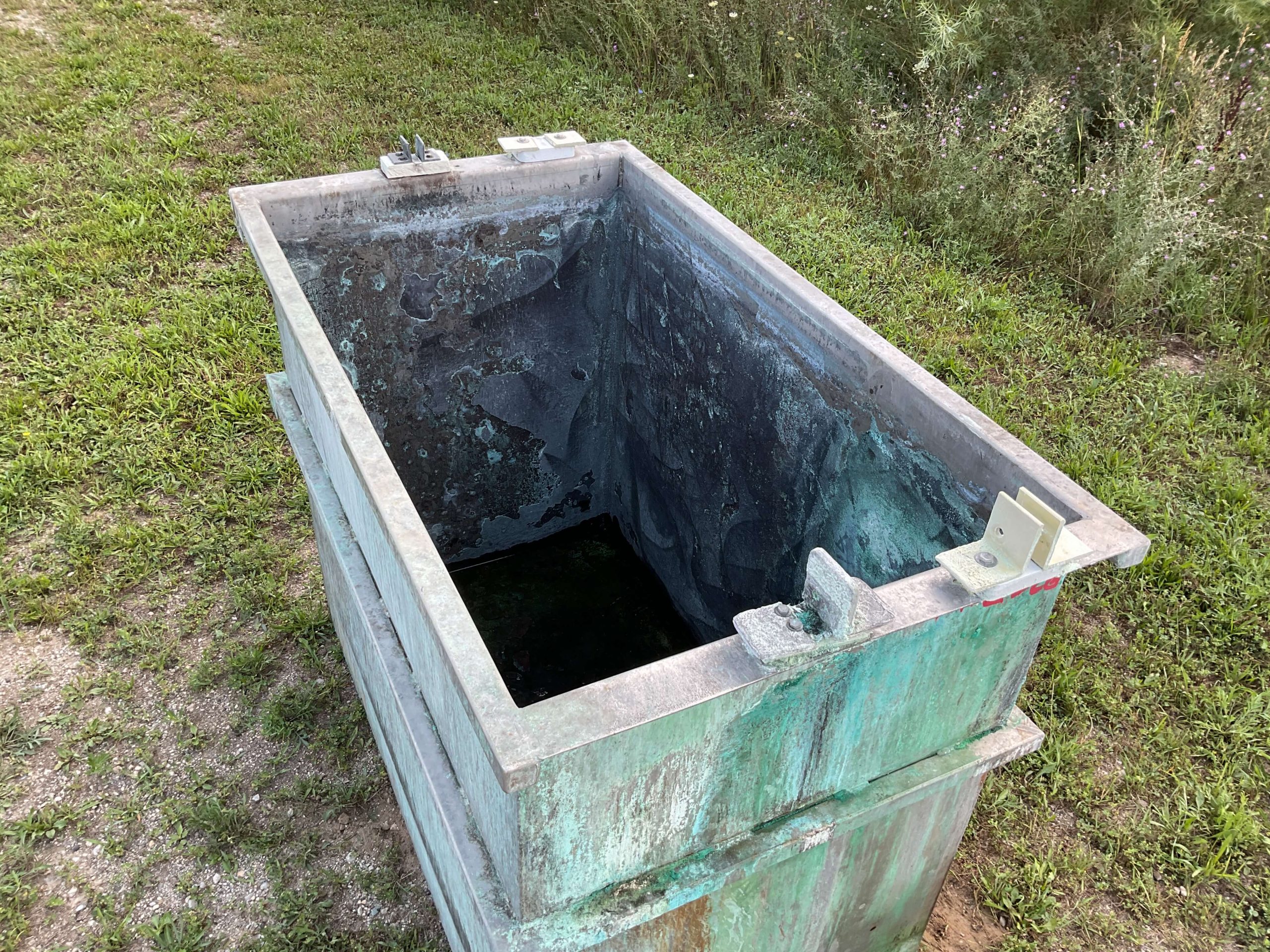 295 Gallon Stainless Steel Rectangular Tank RT2320 - Lanco Corporation ...