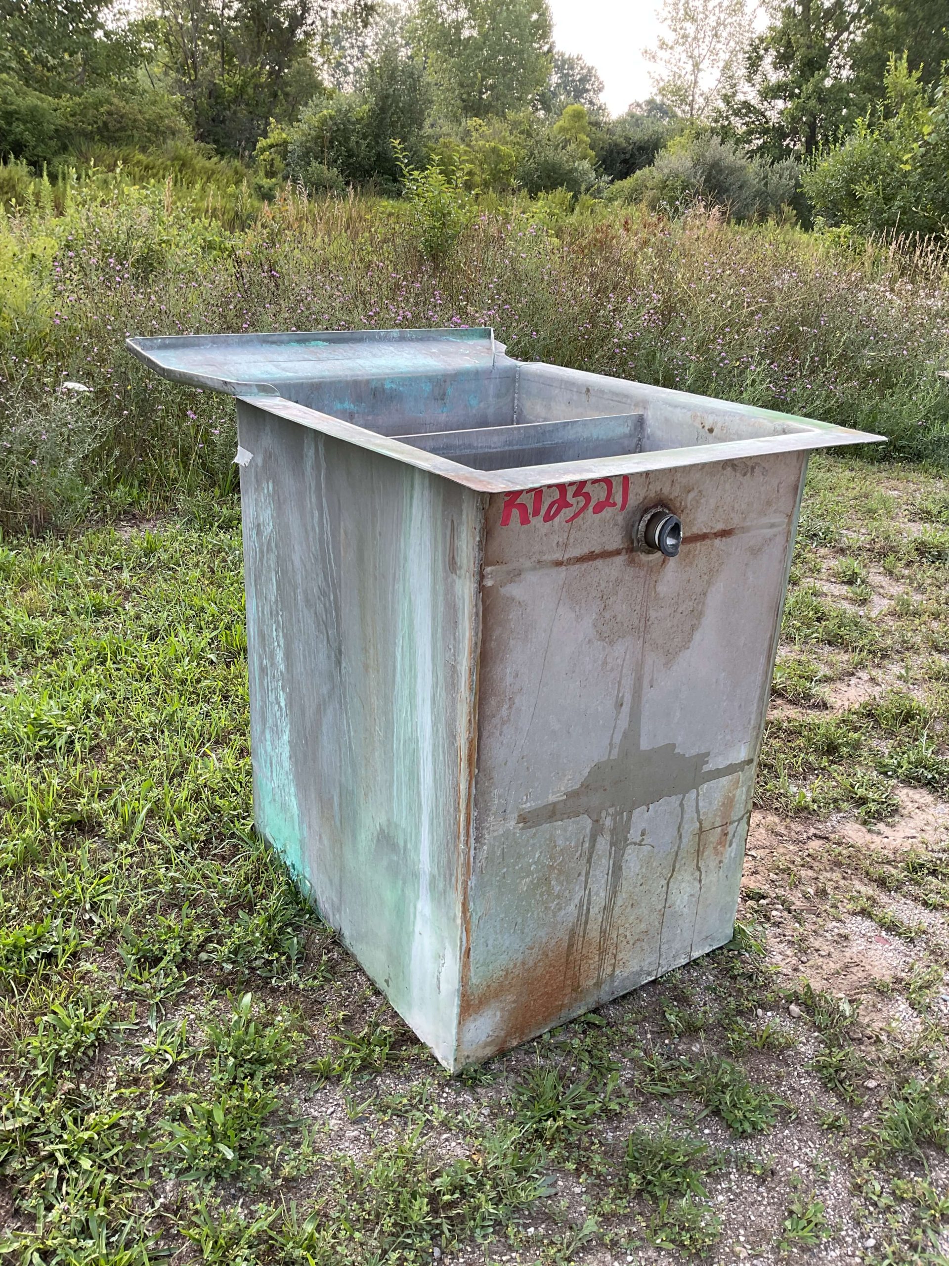 118 Gallon Stainless Steel Rectangular Tank RT2321 - Lanco Corporation ...