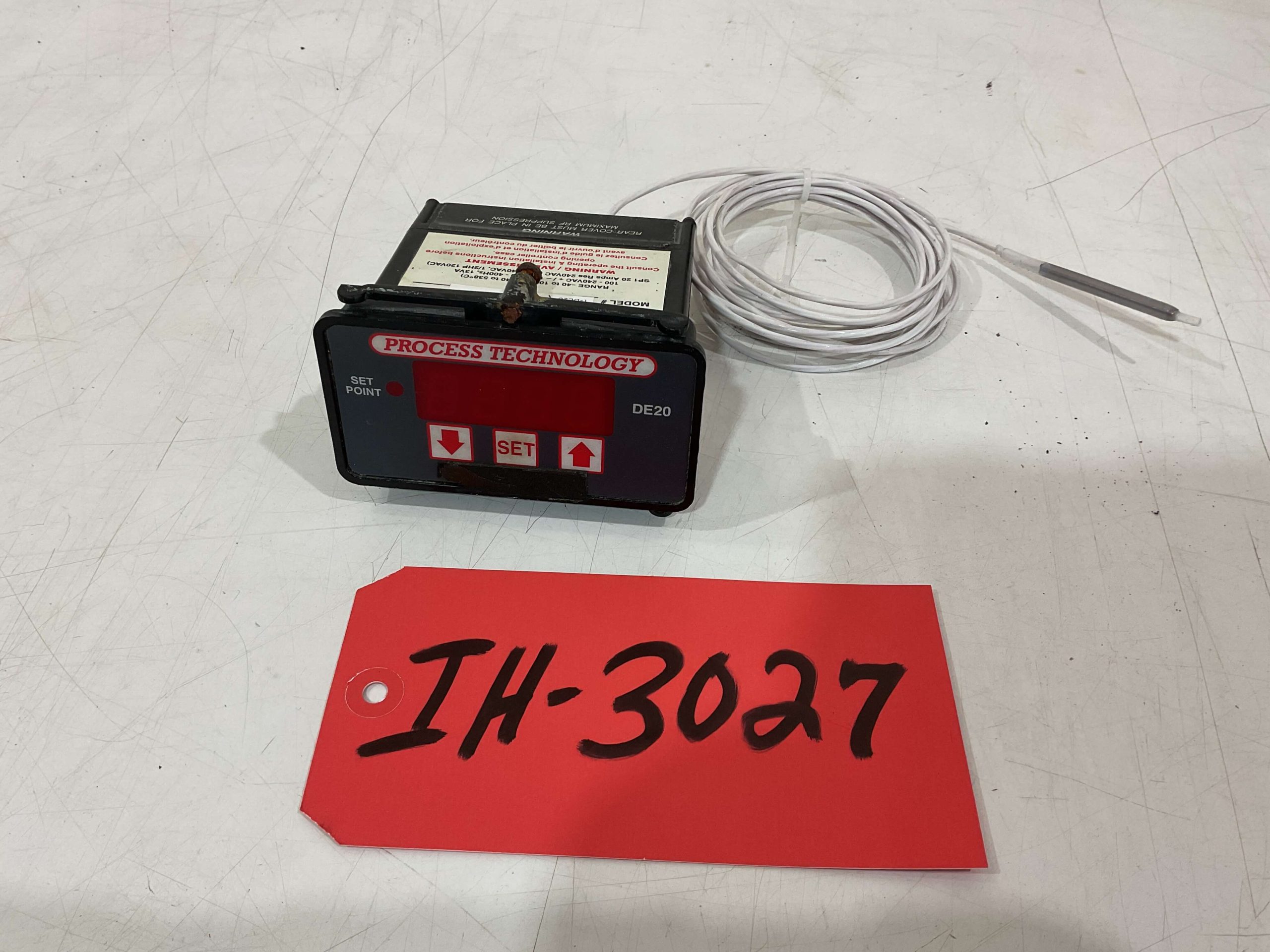 Process Technology T-DE20 Temperature Controller IH3027 - Lanco ...