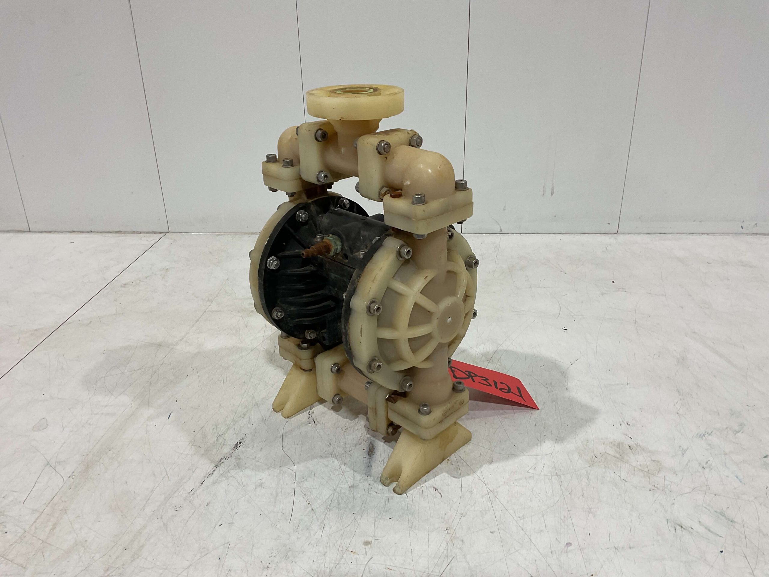 Plating International Poly 1.25" Inlet 1.25" Outlet Diaphragm Pump ...